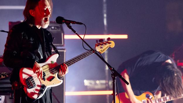 Radiohead to tour for first time in seven years - BBC News