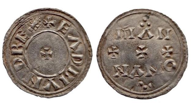 'Chew Valley Hoard' of Norman coins bought for £4.3m by trust - BBC News