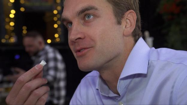 Call to ban nicotine pouch sale to under-18s - BBC News