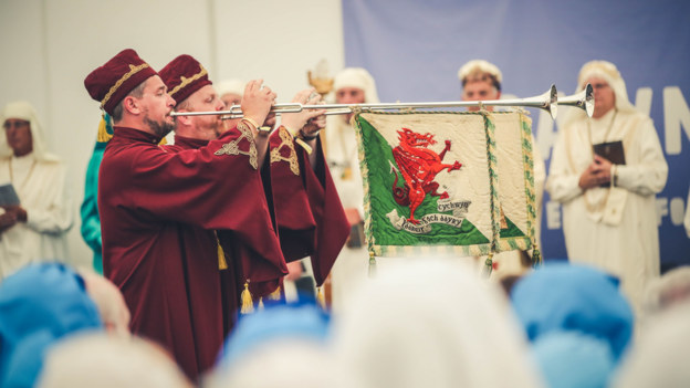 Find out more about the druids and the gorsedd rituals - BBC Cymru Fyw