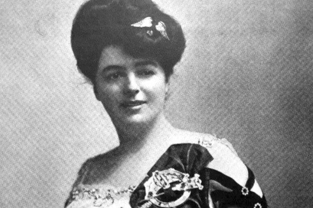 Remembering Oban's Gaelic global singing superstar - BBC News