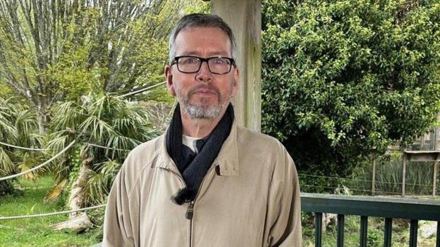 Gerald Durrell's Jersey wildlife trust celebrates his birthday - BBC News
