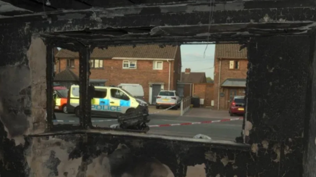 Wolverhampton fire starter did not intend to kill, jury told - BBC News