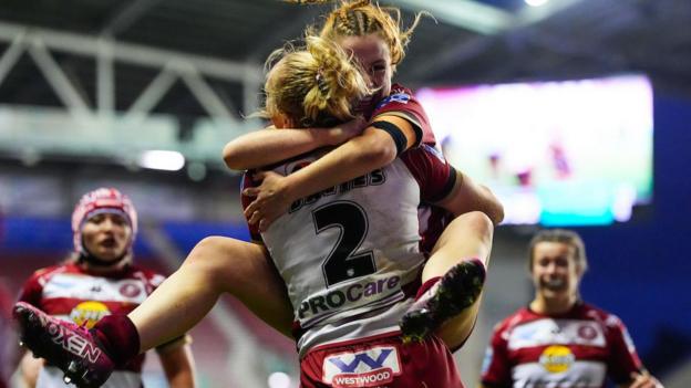 Women's Super League Grand Final: Wigan Warriors 16-12 St Helens - BBC ...