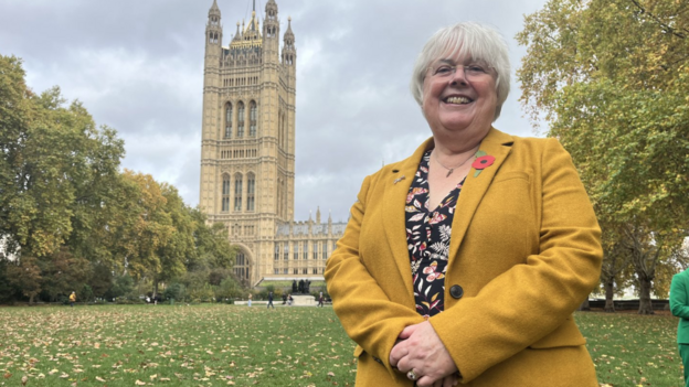 MP bemused by lack of Ely North rail junction upgrade - BBC News