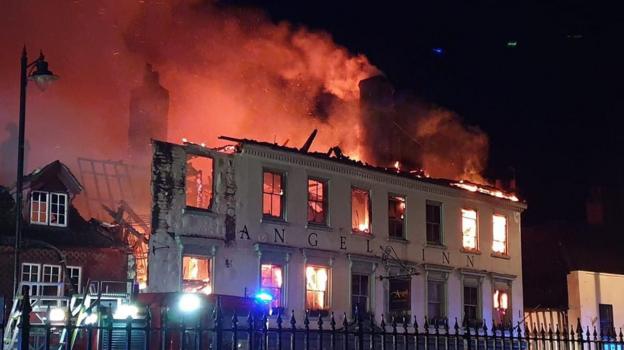 Midhurst hotel owner's frustration two years after Angel Inn fire - BBC ...