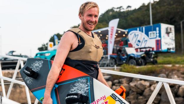 Nazare: Love and pain on the world's biggest wave - BBC Sport