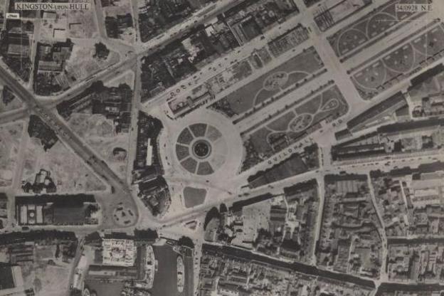 The Hull bomb sites hiding in plain view - BBC News