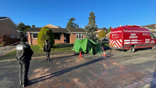 Man and woman die after Oswestry house fire - BBC News