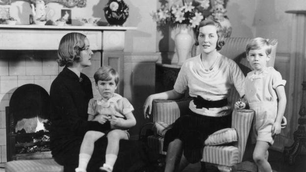 When Adolf Hitler confidante Unity Mitford came to stay - BBC News