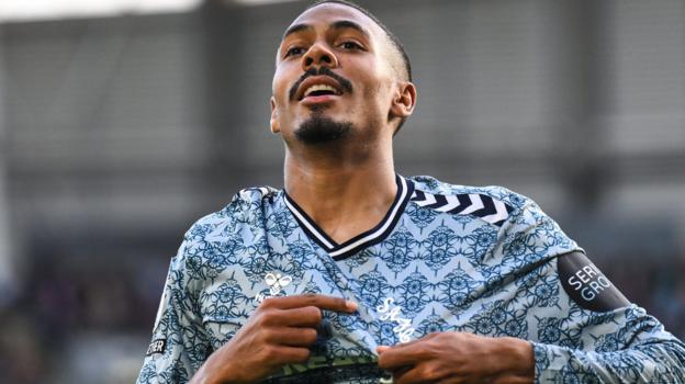 Sunderland: Are Wilson Isidor's goals the missing link? - BBC Sport