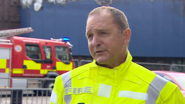 Newcastle fire: Carliol Square building may face demolition - BBC News