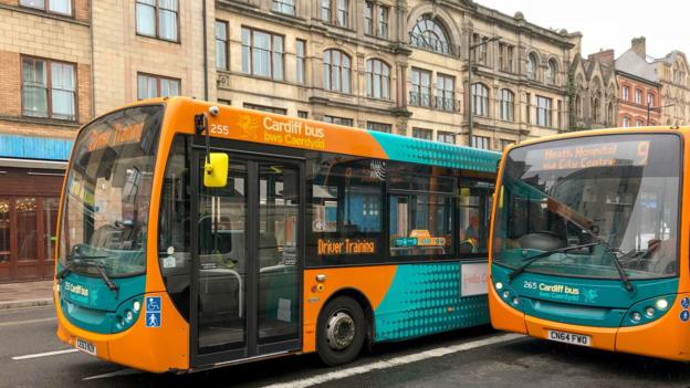 Cardiff bus strikes called off Unite accepts new pay deal - BBC News