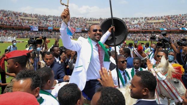 Ethiopia’s Tigray war: The short, medium and long story - BBC News