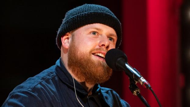 Tom Walker: 'I lost my way with music' - BBC News