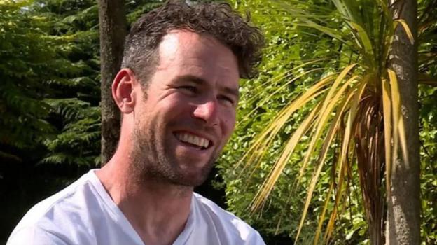 Mark Cavendish: Isle of Man 'very proud' of cyclist's career - BBC News