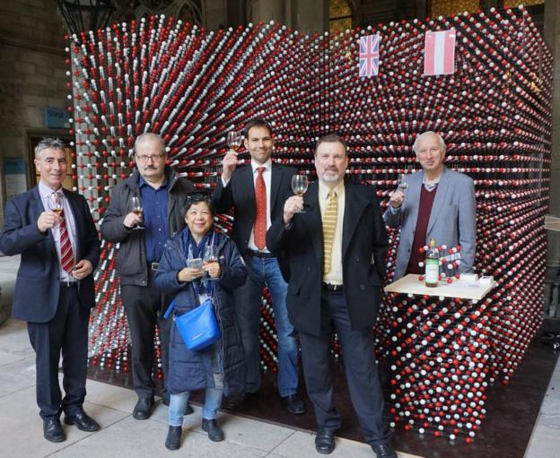 'Biggest ever' crystal model built in Vienna - BBC News