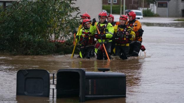 In pictures: Storm Babet strikes across Scotland - BBC News