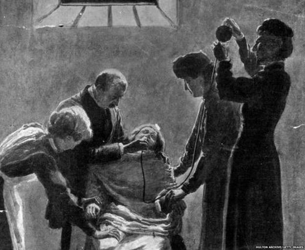 Suffragettes: Women's fight to vote explained in powerful pictures ...