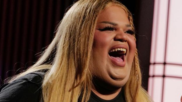 Brat: Charli XCX's TikTok Apple dance maker wants end to trolling - BBC ...