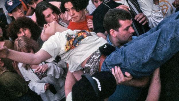 Stone Roses at Spike Island: Recording of legendary gig revealed - BBC News