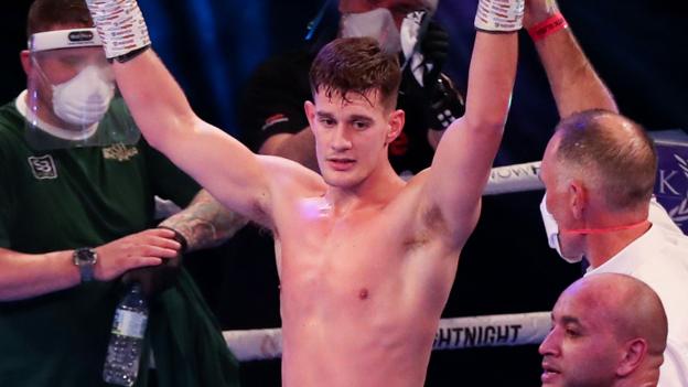 Paul McCullagh Jr: Belfast boxer passes away aged 25 - BBC Sport