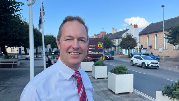 Cullompton could get a new bypass and a railway station - BBC News