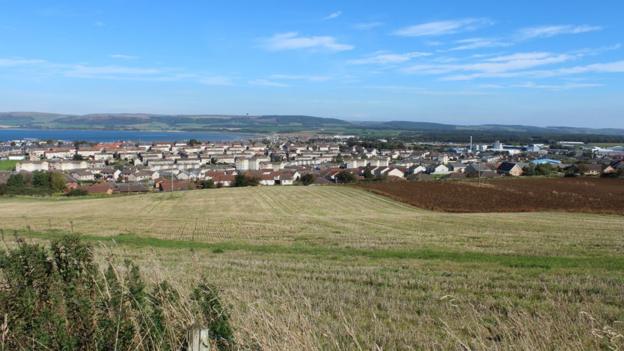 How a south of Scotland town influenced a rising rap star - BBC News