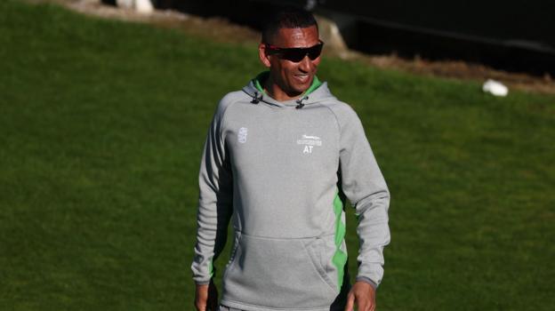 Leicestershire: Alfonso Thomas 'over the moon' with squad depth - BBC Sport