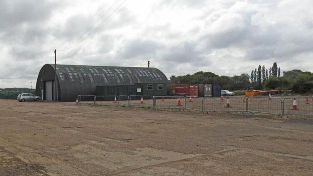 Bourn Airfield purchased by group for Cambridgeshire homes plan - BBC News