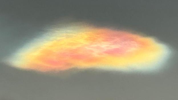 Rainbow clouds: What are they and why do they happen? - BBC Newsround