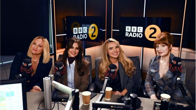 Girls Aloud reveal details of 'enormous, magical' reunion tour - BBC News