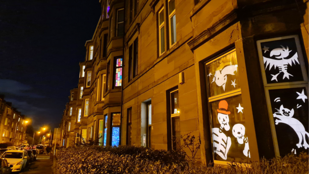 Witchy windows: Scots decorate homes for Halloween - BBC News