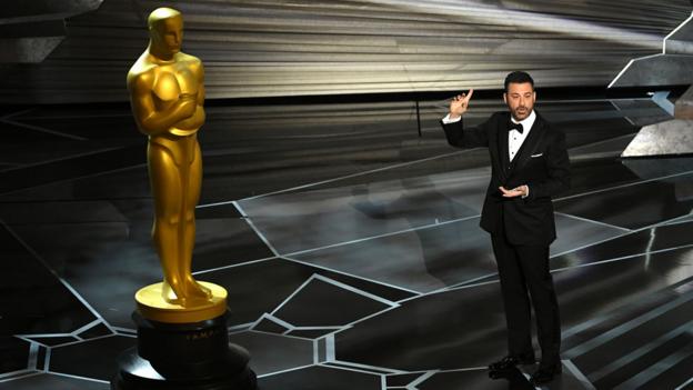 Oscars 2019 ceremony to go without host after Kevin Hart row - BBC News