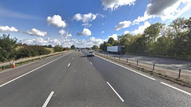 M4 relief road: Newport motorway plans scrapped - BBC News