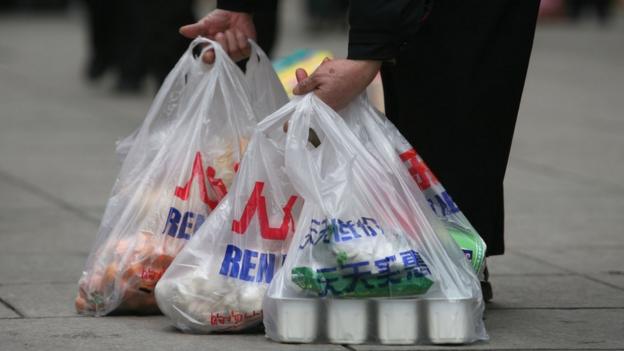 Earth sandwich: What is it and what on Earth is going on? - BBC Newsround