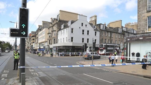 Man hit by bus on Edinburgh's Princes Street in critical condition ...