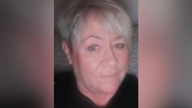 Richard Scatchard: Police search continues for wanted sex offender ...