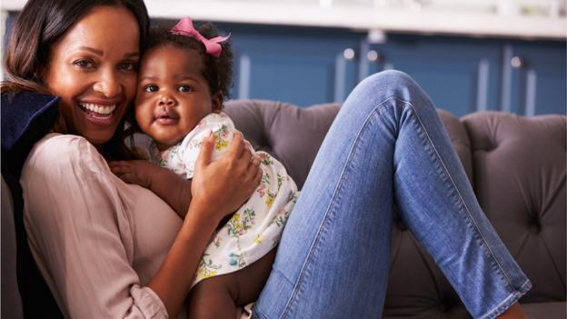 How to be a mum and still get a decent pension - BBC News