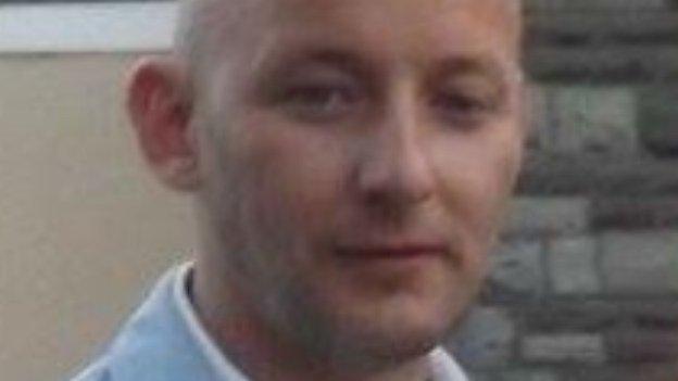 Victim named in Cardiff murder probe as Russell Peachey - BBC News