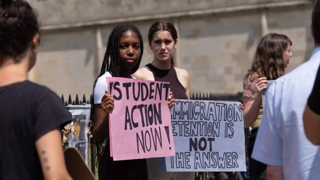 Oxford University students protest against immigration centre reopening ...