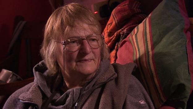 PIPs disability benefit test 'traumatic and intrusive' - BBC News