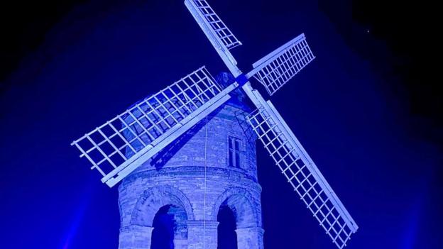 Sails to return to historic Warwickshire windmill under plans - BBC News