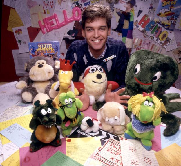 CBBC presenters past and present celebrate 30th anniversary - BBC News