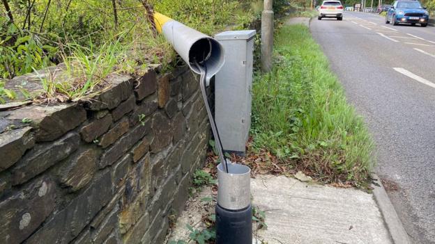 Vandals chop down another speed camera in Cornwall - BBC News