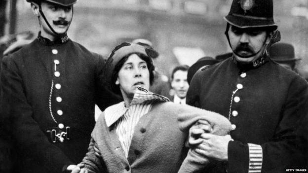 Suffragettes: Women's fight to vote explained in powerful pictures ...