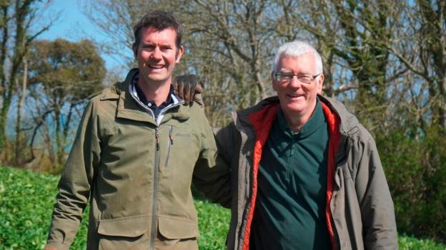 Documentary series about Channel Islands set to air - BBC News