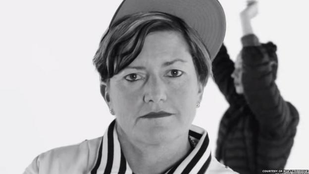 'Drop it coz it's rot': Australia's anti-tampon tax rap - BBC News