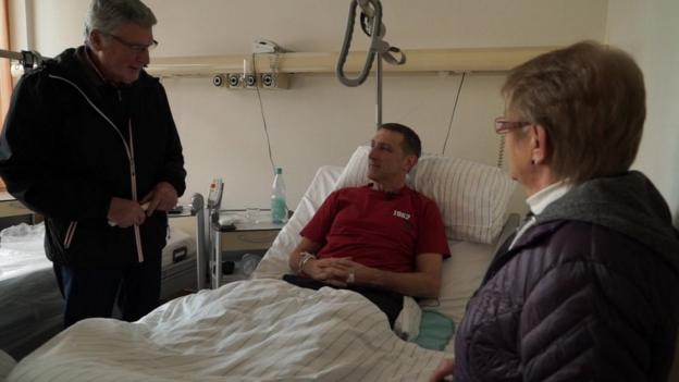 NHS Health Check: How Germany's healthcare system works - BBC News