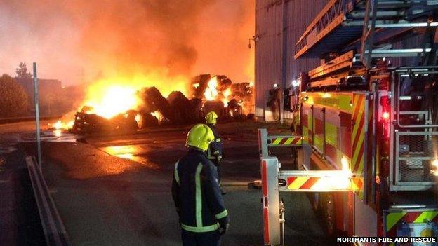 Corby warehouse blaze fought by 80 firefighters - BBC News